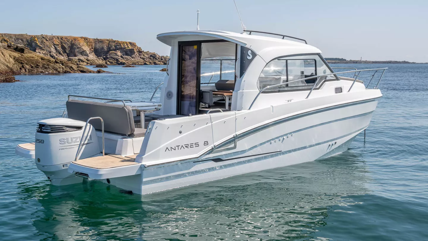 Antares - Nautique Concept